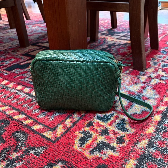 Clare V | Bags | Clare V Marisol Crossbody In Green Woven Leather ...